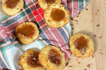 Guava Coconut Cookies - Abuela's Cuban Counter